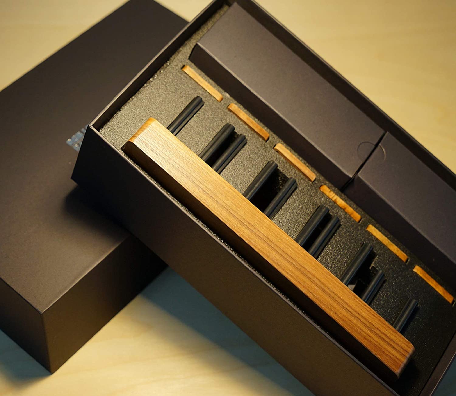 Tube Shaped Nixie Clock– ClocTeck